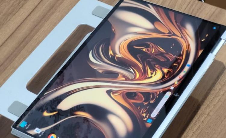 Jenis-jenis layar pada laptop | Tulisan | Duta Laptop Tasikmalaya